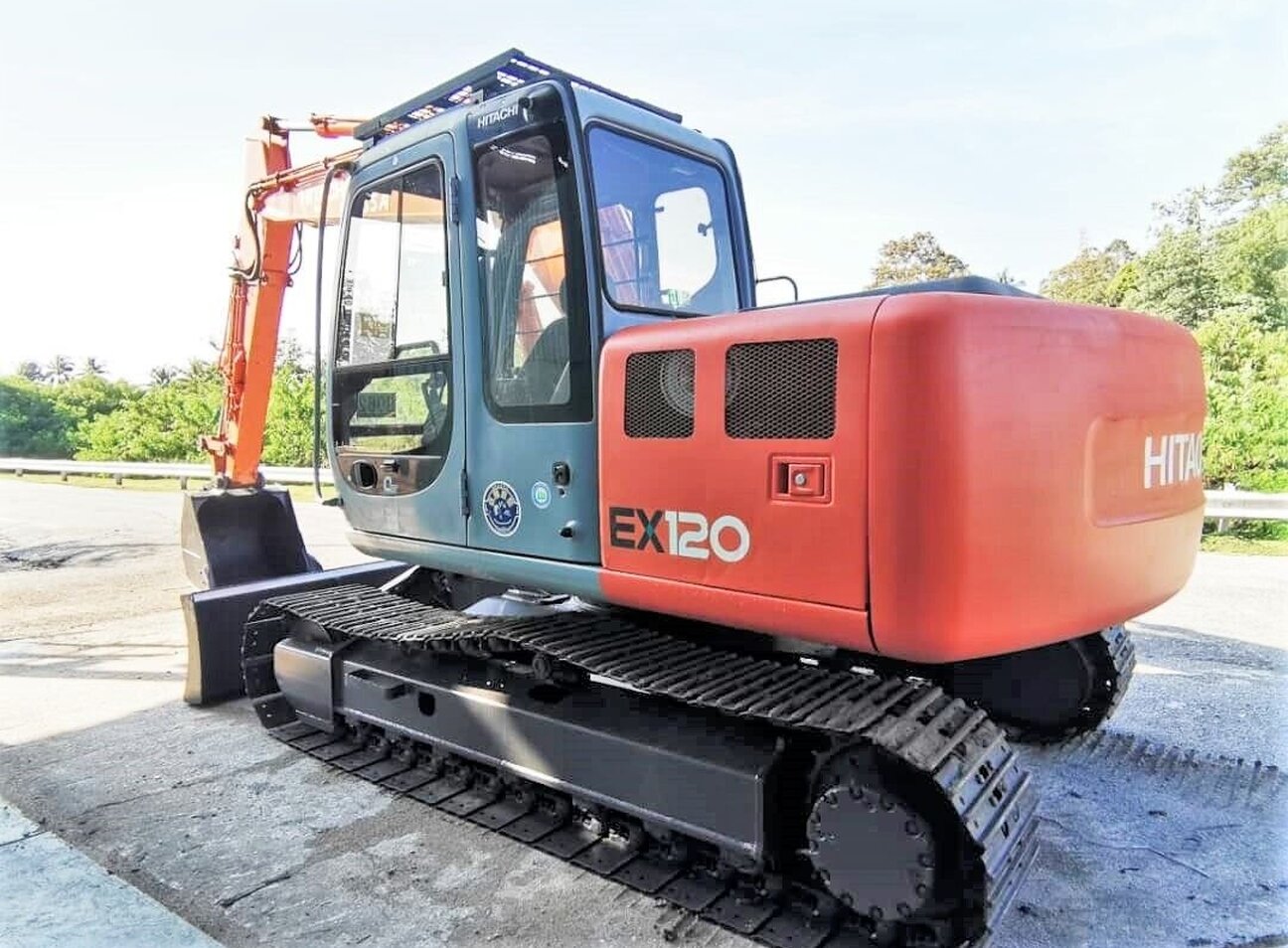 Refurbished Hitachi EX120-5 Excavator For Sale in Malaysia - HeavyMart.com