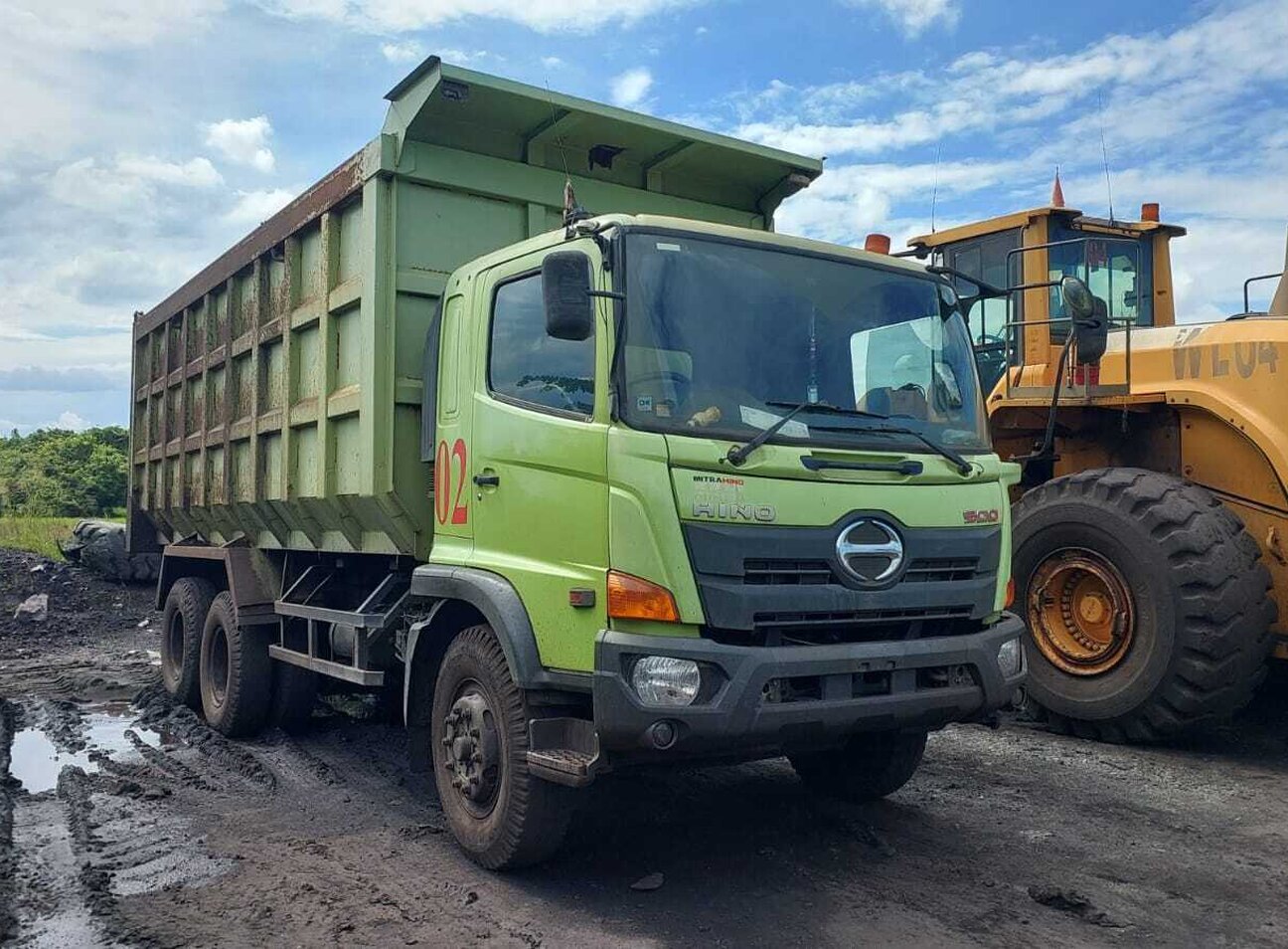 Used Hino FM260JD Truck For Sale in Indonesia - HeavyMart.com
