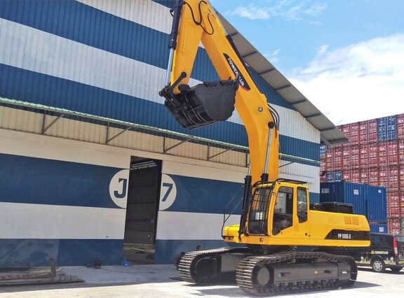 Used Excavators For Sale in Singapore - HeavyMart.com