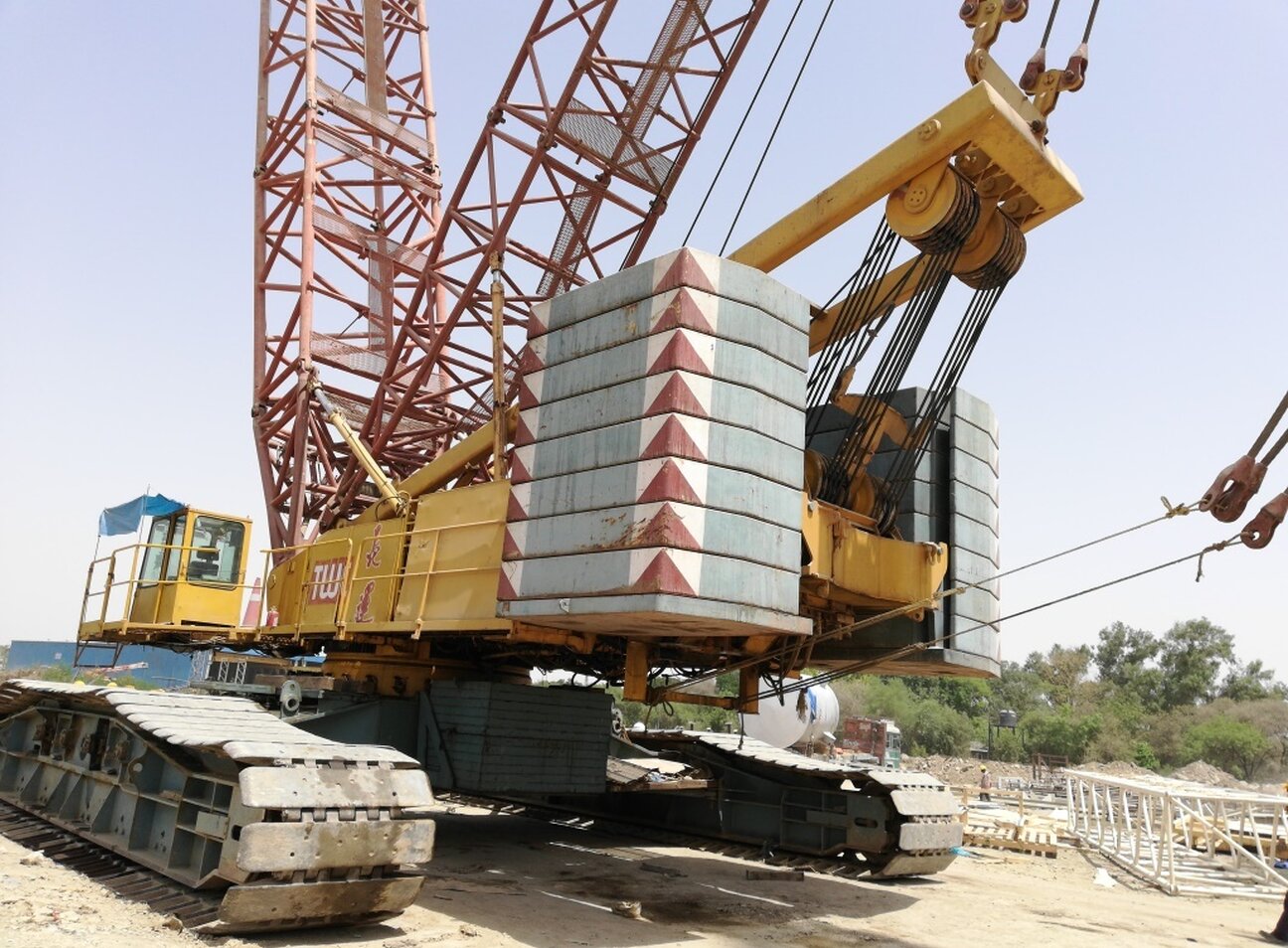 Used Demag CC2600 Crane For Sale in Singapore - HeavyMart.com