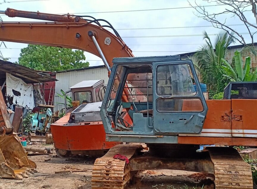 Used Hitachi UH07-7 Excavator For Sale in Malaysia - HeavyMart.com