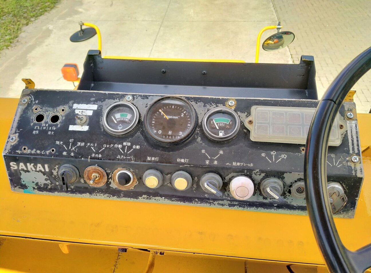 Used Sakai R2S Road Roller For Sale in Indonesia - HeavyMart.com