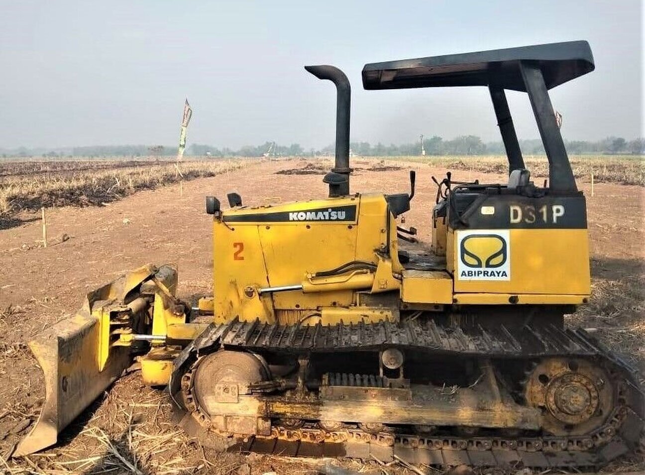 Used Komatsu D31P-18 Bulldozer For Sale in Indonesia - HeavyMart.com Used Komatsu D31P-18 Bulldozer For Sale in Indonesia - HeavyMart.com