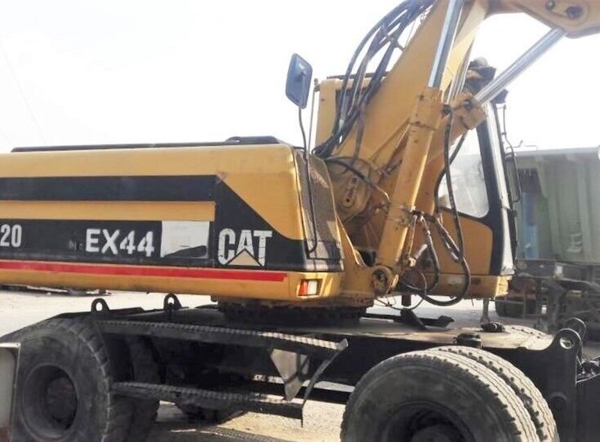 Used Caterpillar (CAT) M320 Excavator For Sale in Qatar - HeavyMart.com