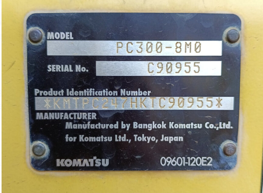 Used Komatsu PC300SE-8MO Excavator For Sale in Indonesia - HeavyMart.com